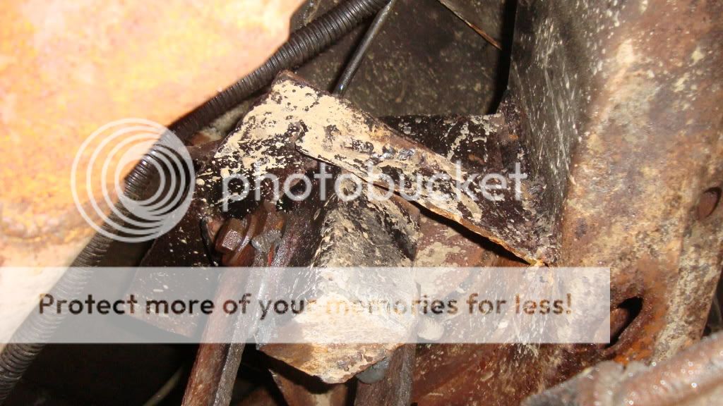 sas shackle hanger | Pirate 4x4